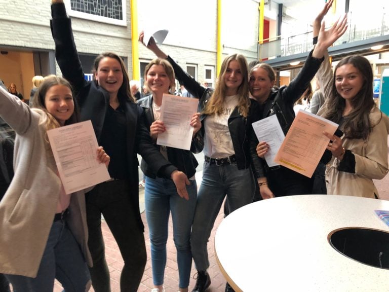 Diplomering vwo | Castor College – mavo-havo-atheneum-gymnasium